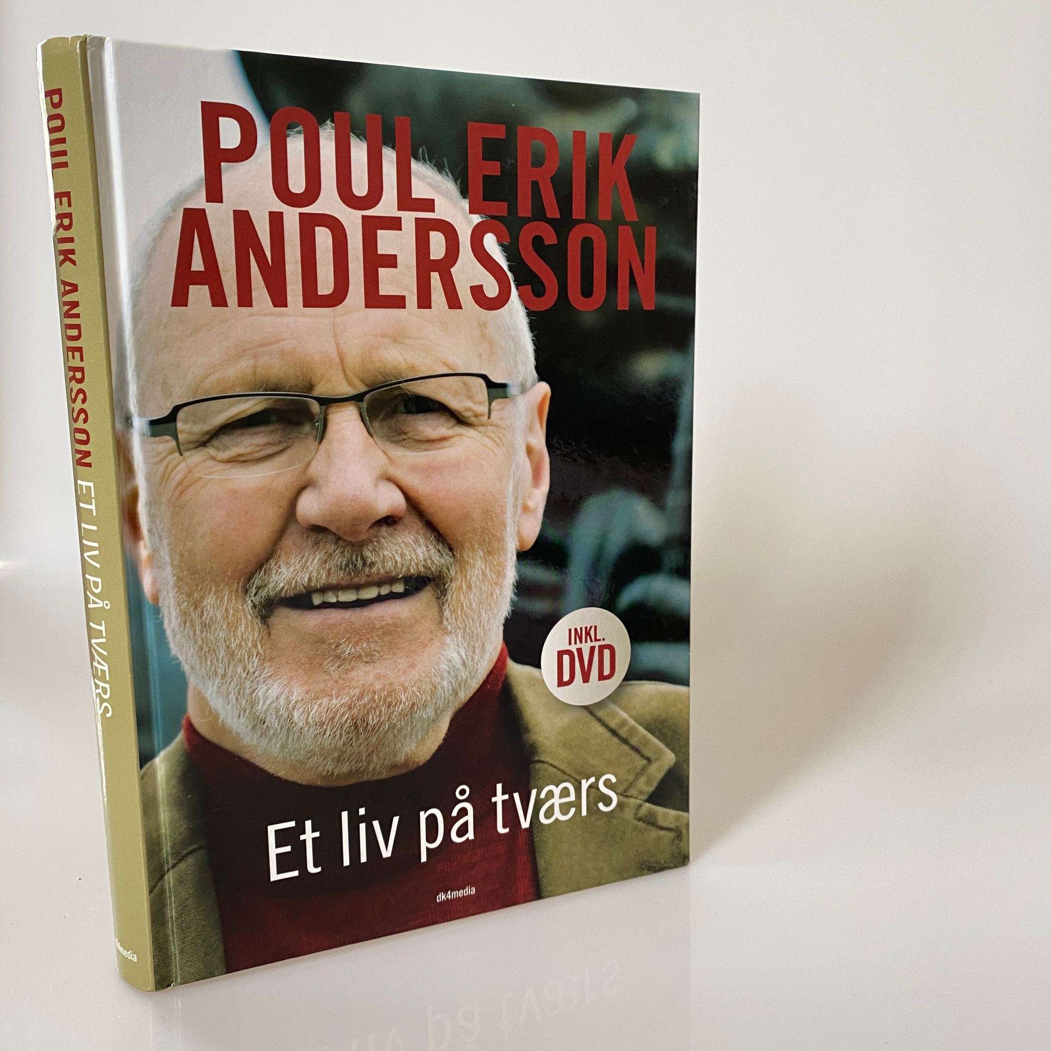 Poul Erik Andersson - Et liv på tværs | Køb brugt her - BogGaragen.dk