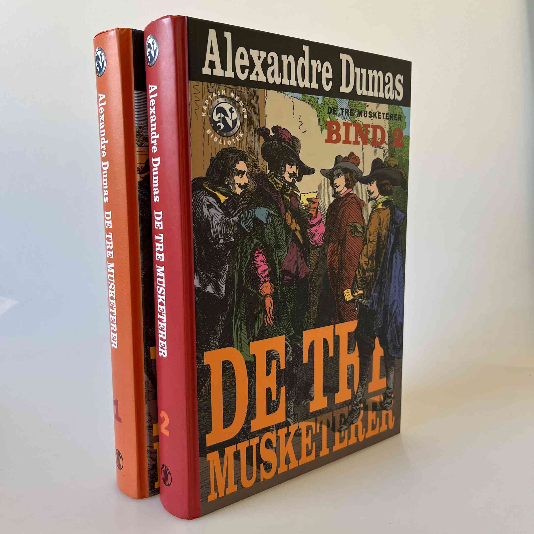 Alexandre Dumas: De tre musketerer 1-2 | Køb brugt her - BogGaragen.dk