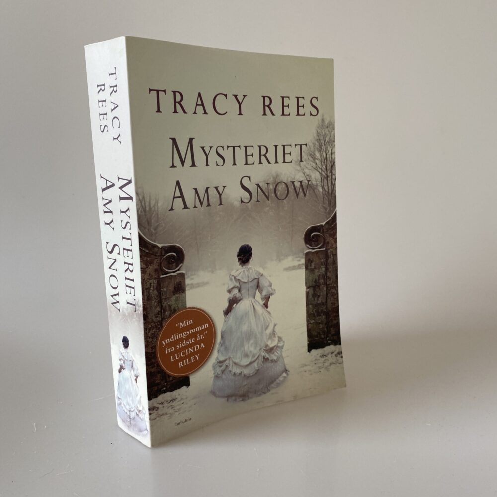 Tracy Rees: Mysteriet Amy Snow | Køb brugt her - BogGaragen.dk