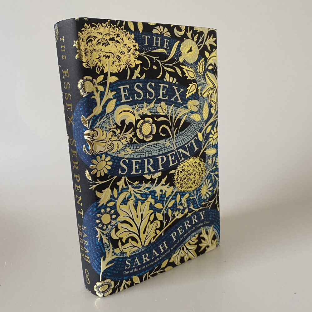 Sarah Perry: The Essex Serpent | Køb brugt her - BogGaragen.dk