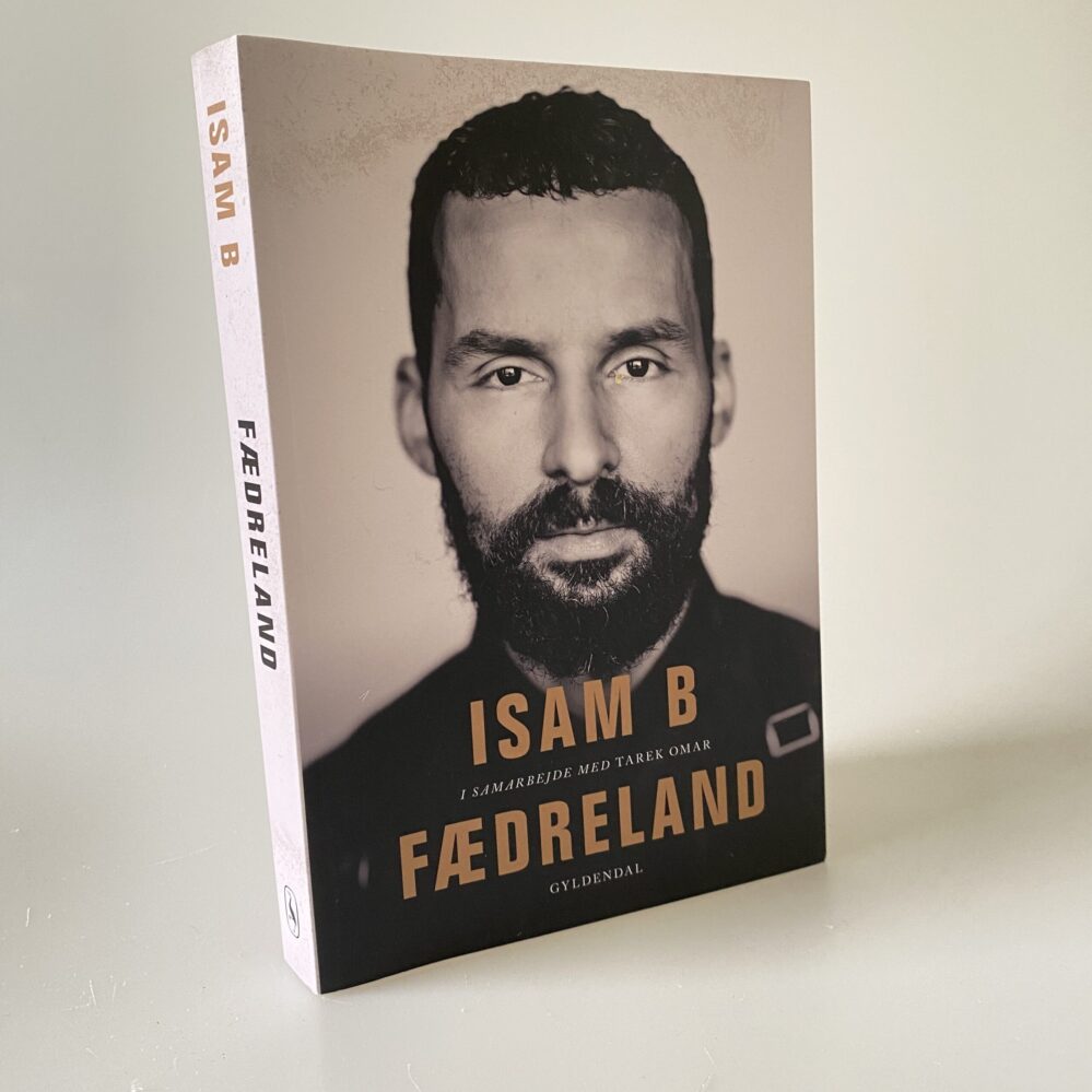 Tarek Omar: Isam B - Fædreland | Køb brugt her - BogGaragen.dk