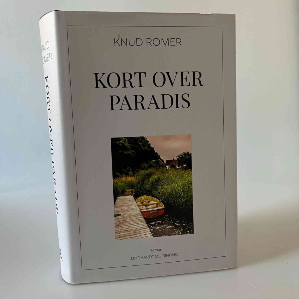 Knud Romer: Kort over paradis - roman | Køb brugt her - BogGaragen.dk