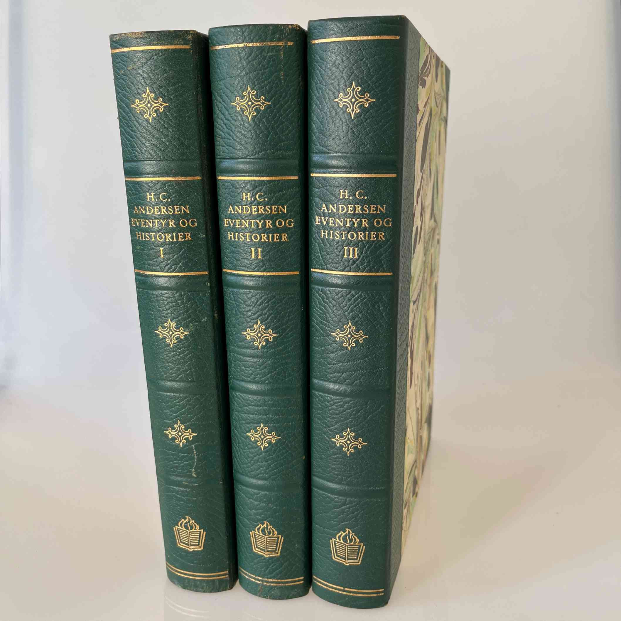 H.C. Andersen: Eventyr og historier - bind 1-3 - norsk | Køb brugt her - BogGaragen.dk