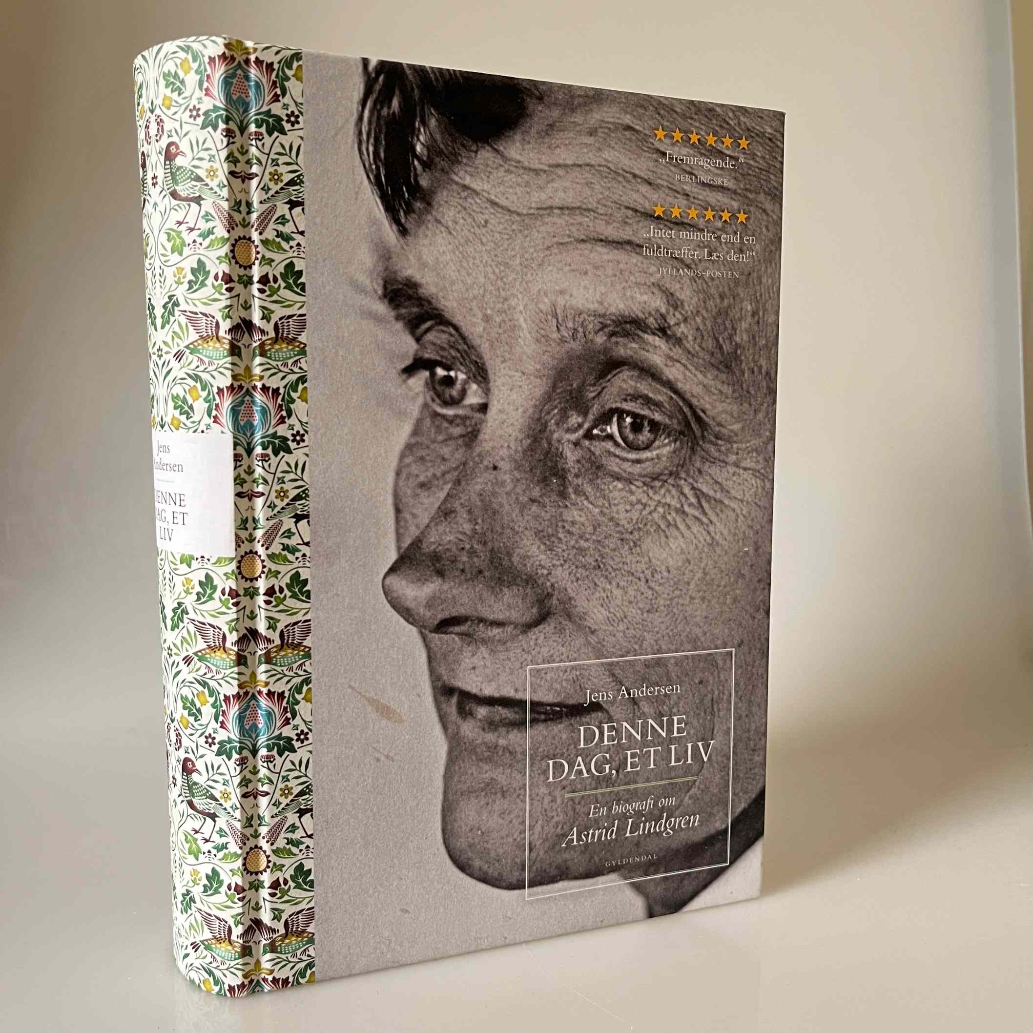 Jens Andersen: Denne dag - et liv - en biografi om Astrid Lindgren ...
