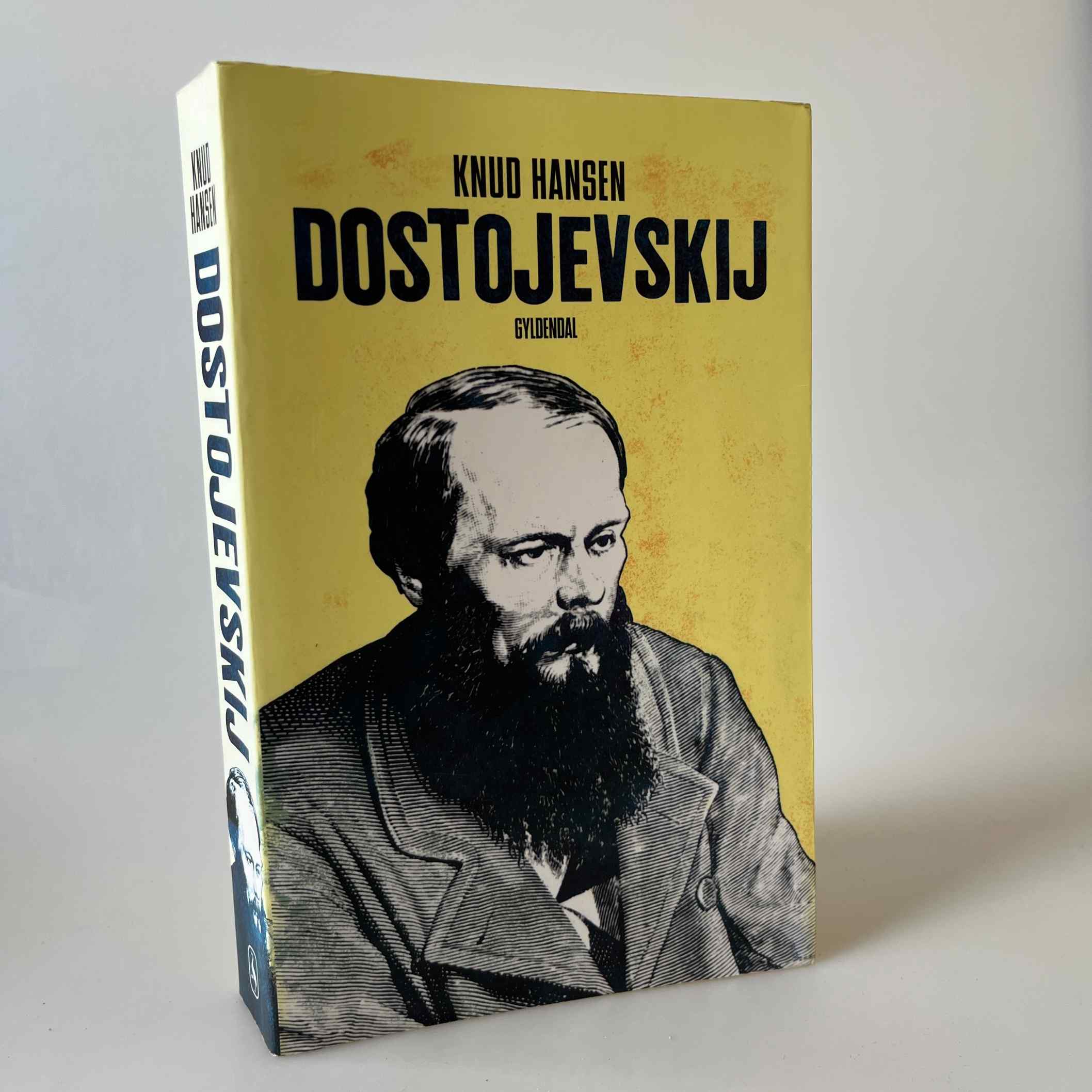 Knud Hansen: Dostojevskij | Køb brugt her - BogGaragen.dk