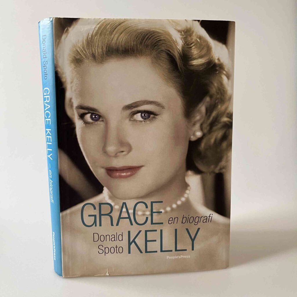 Donald Spoto: Grace Kelly - En biografi | Køb brugt her - BogGaragen.dk