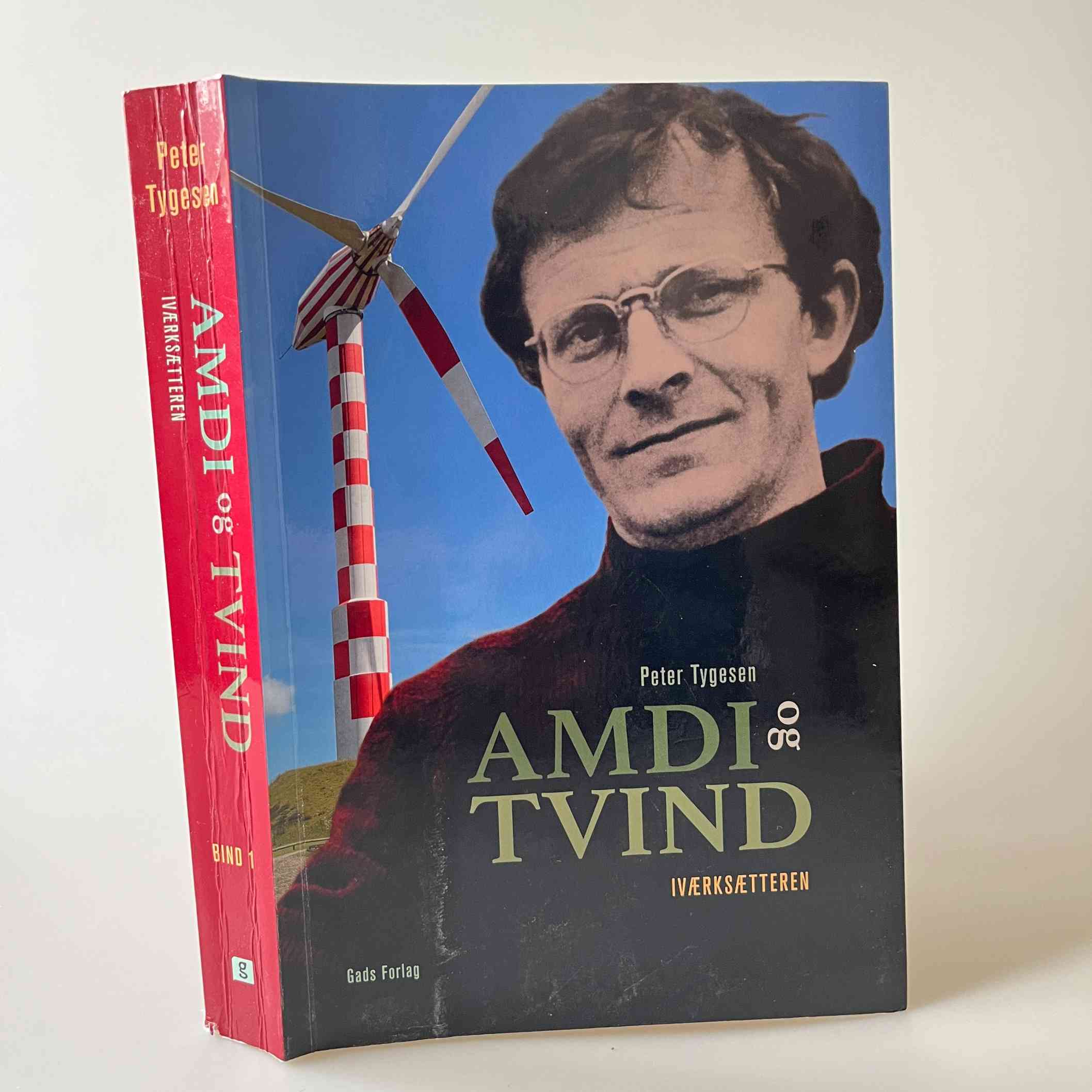 Peter Thygesen: Amdi og Tvind - Iværksætteren | Bind 1 | Køb brugt her ...