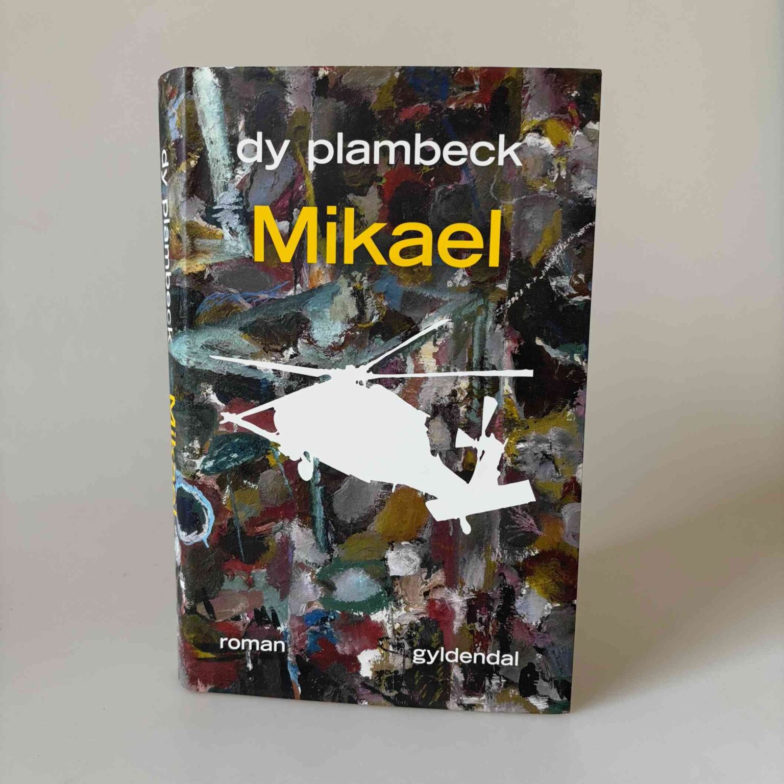 Dy Plambeck: Mikael - roman | Køb brugt her - BogGaragen.dk