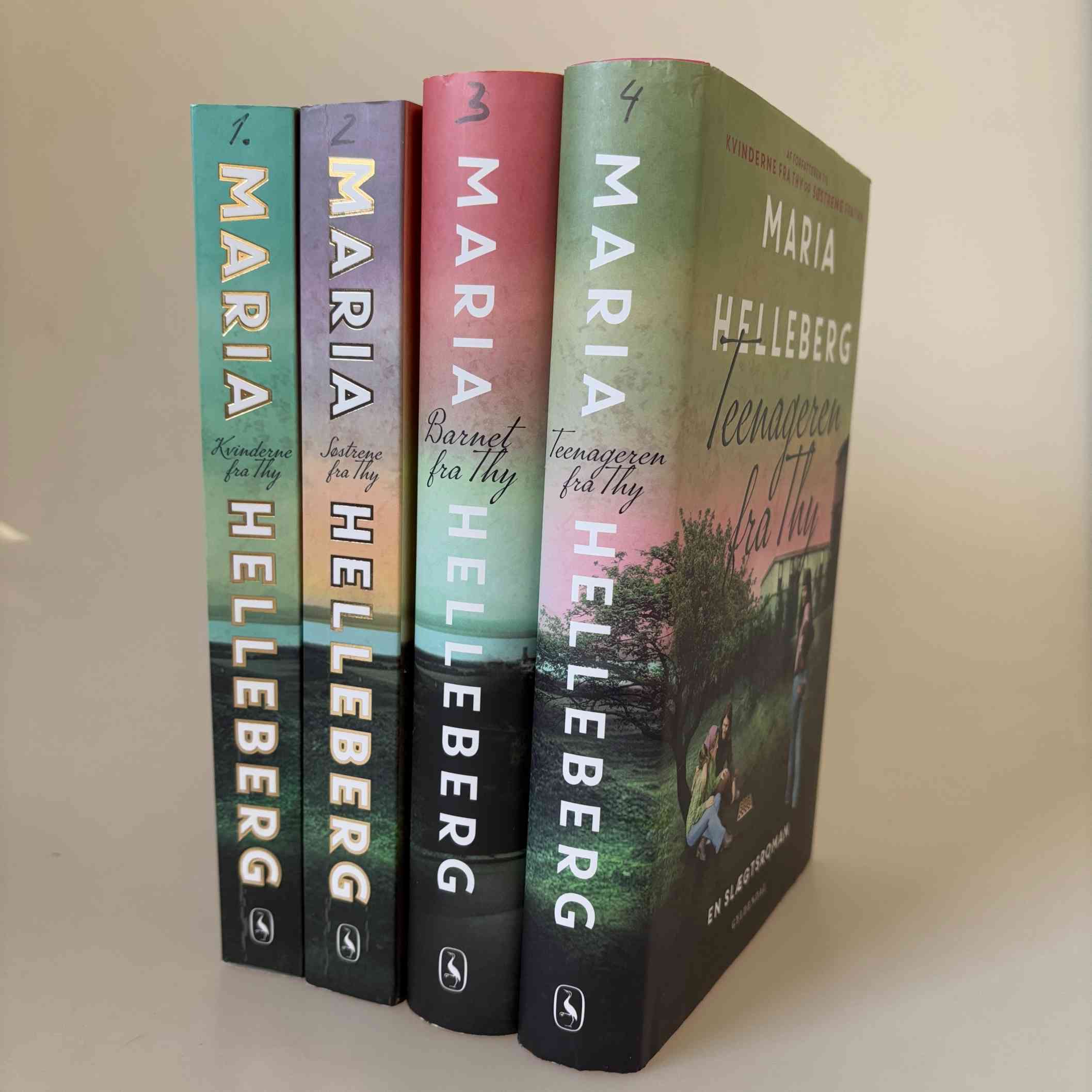 Maria Helleberg: Thy-serien - bind 1-4 | Køb brugt her - BogGaragen.dk